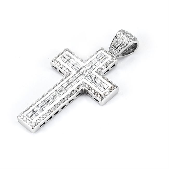 Krizanti - 18KTW INVISIBLE SET CROSS PENDANT, DIAMOND 2.62CT
